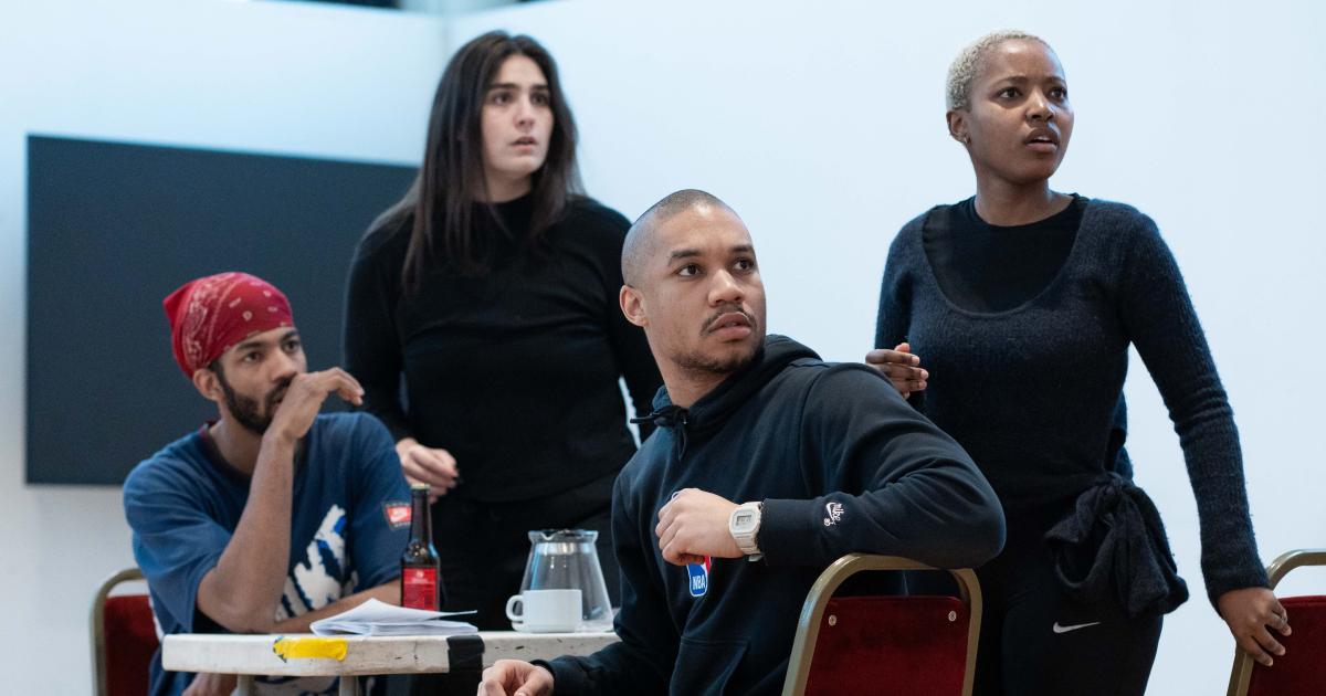 Stick Fly | London academy of music & dramatic art