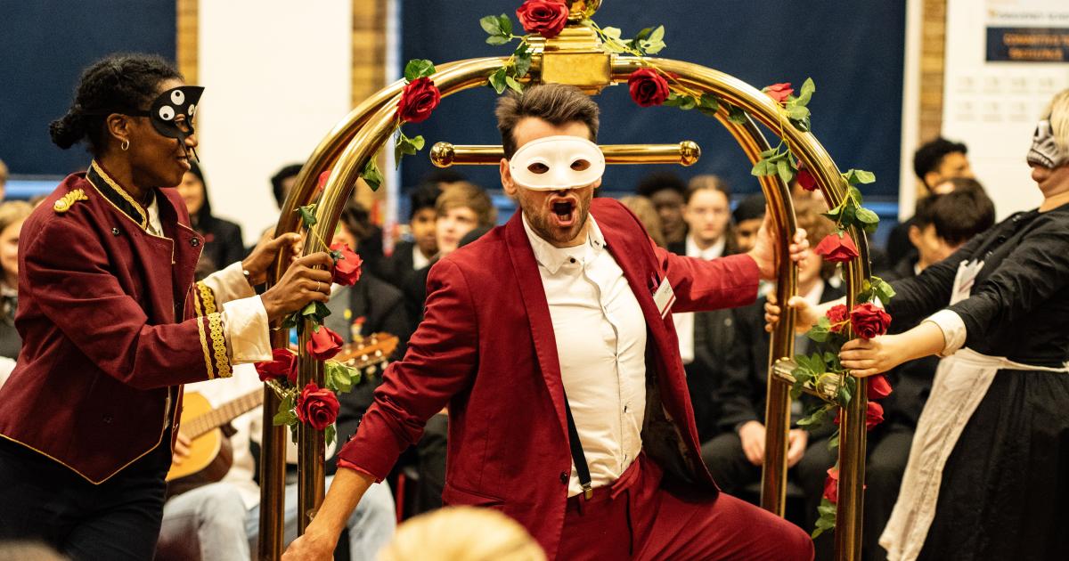 Shakespeare in Schools Tour | London academy of music & dramatic art
